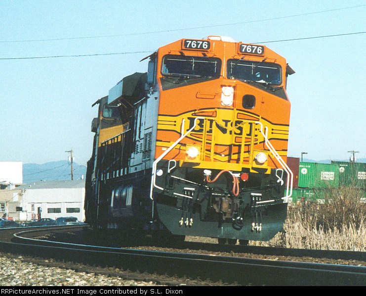 BNSF 7676